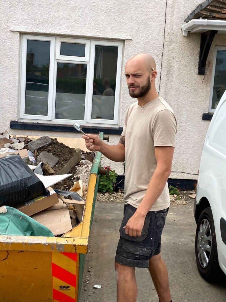 Detective dad tracks down serial fly-tipping neighbour who dumped poo ...