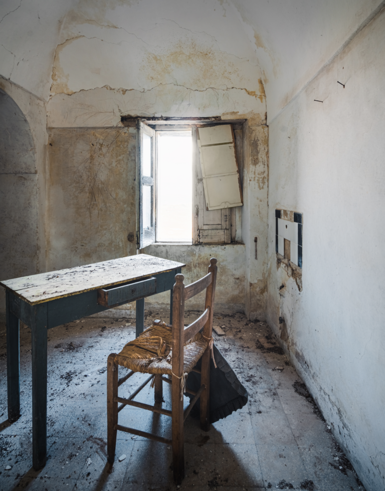 Inside ‘HAUNTED’ abandoned monastery with horrifying past and sightings ...