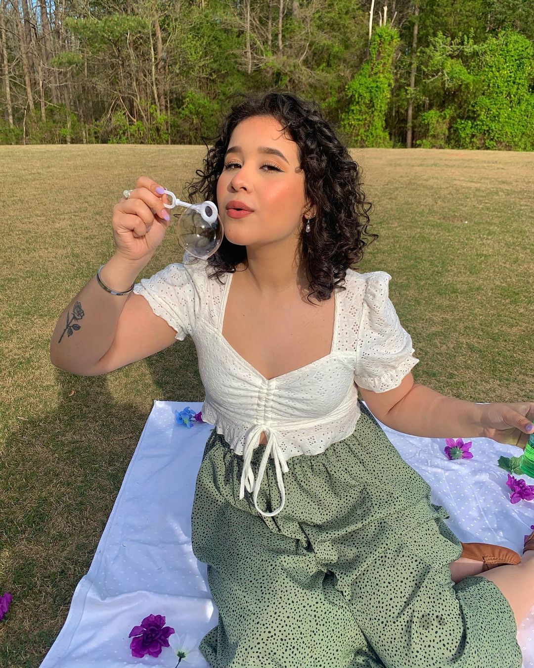 ‘You're lucky your eyes didn't pop out' — Woman leaves TikTok users in ...