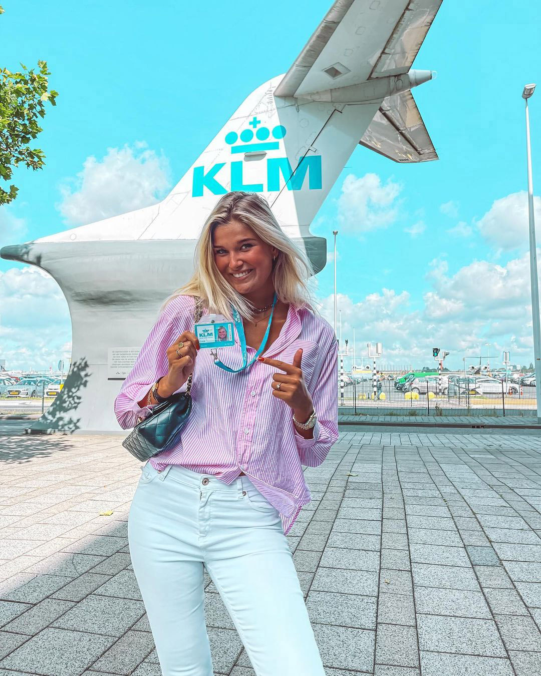 Flight attendant reveals secrets from the sky – like where cabin crew ...