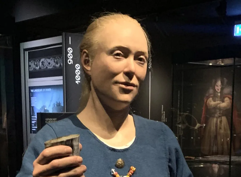 Waxwork at viking museum likened to telly star Kim Woodburn - Need To Know