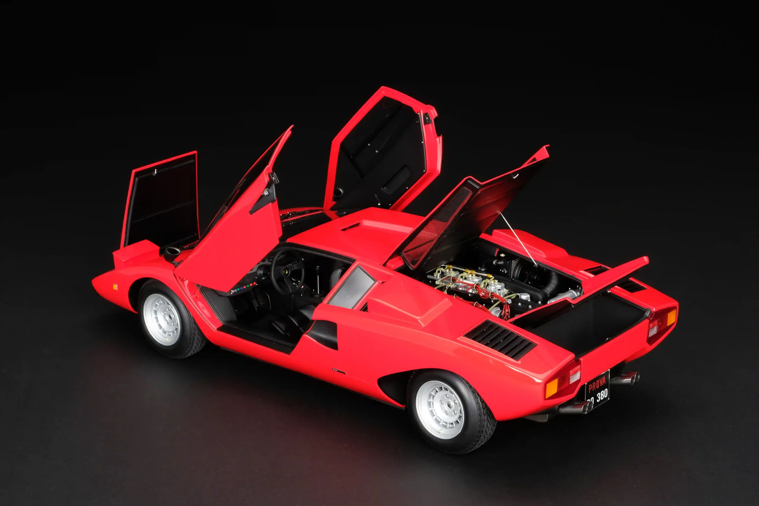 Lamborghini Countach selling for just £14,835…but there’s a catch ...