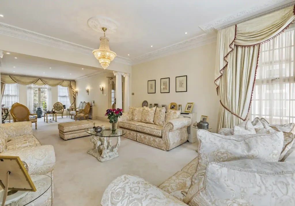 ‘Beast of Barnet’ mansion where big cat hid for a DECADE listed for £8m ...