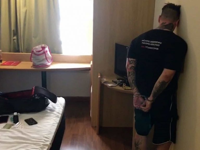 Fake paramedic and self-styled ‘bottom specialist’ gets 40 months in ...