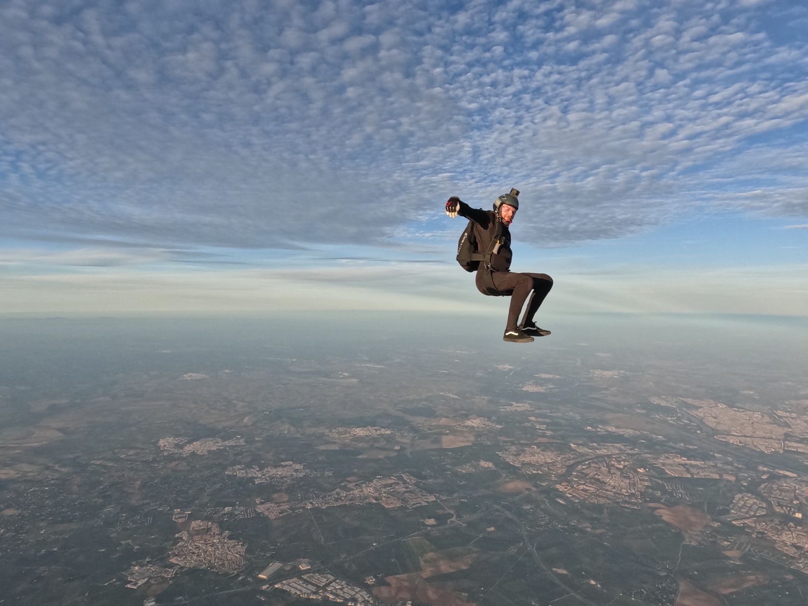 Thrill-seeker left paralysed after plunging 70mph in horror skydiving ...