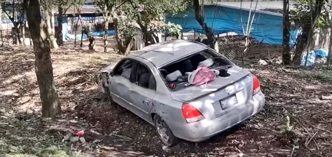 Footballer, 32, dies in horror crash after brakes fail | Need To Know