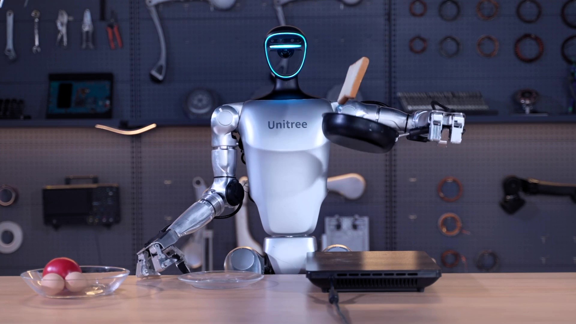 Super flexible robot that fixes snacks and opens drinks hits market for ...