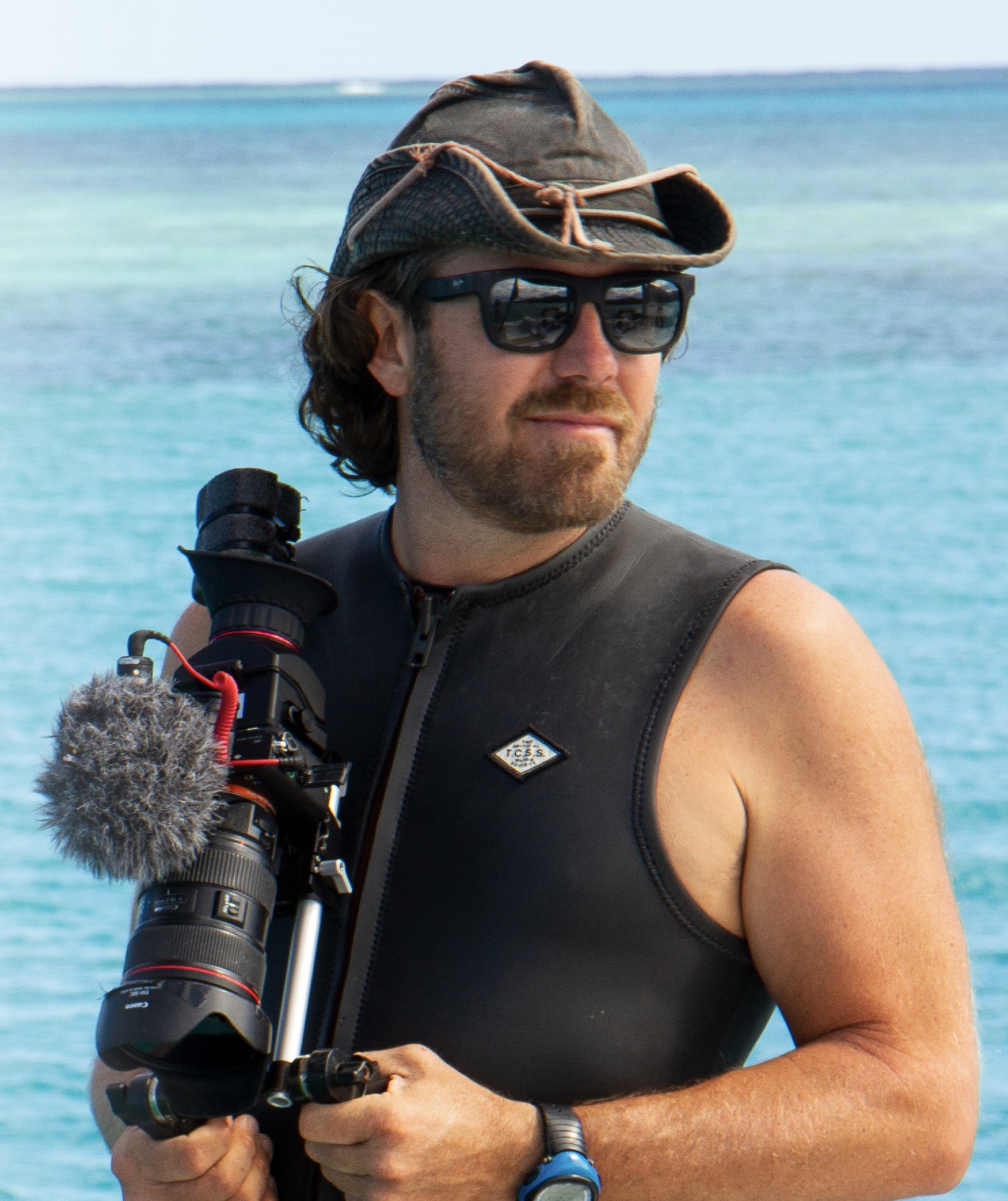 Diver caught in dramatic shark attack at remote coral reef | Need To Know