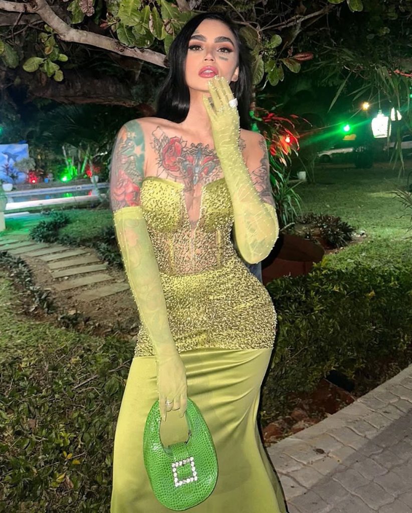 Model dies on honeymoon to Turkey after ‘accepting free lipo surgery ...
