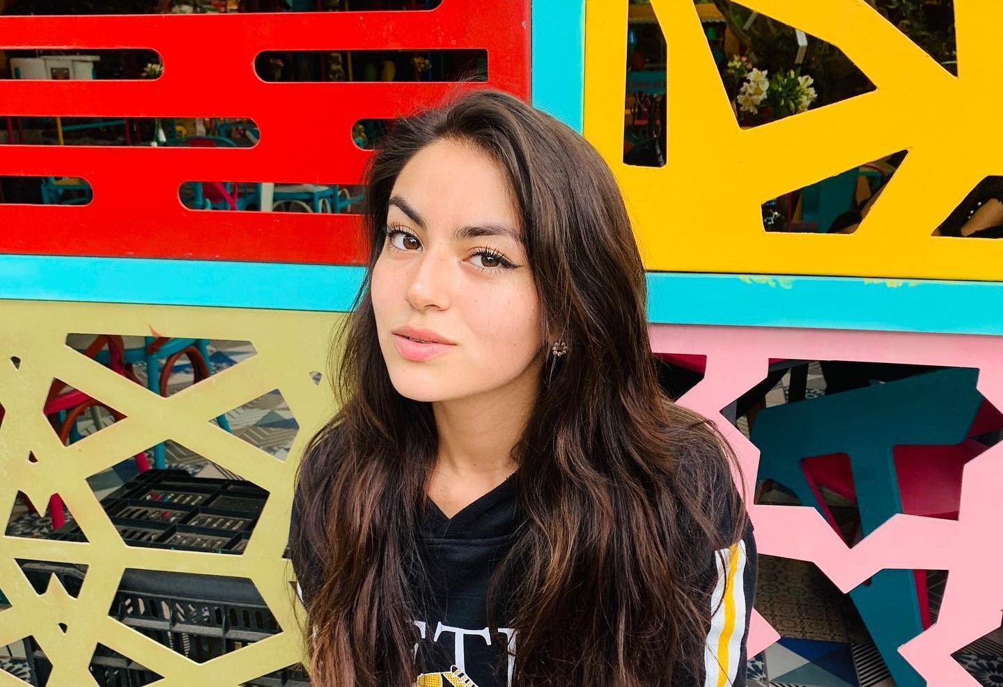 Influencer dies in hospital after vanishing from home and being found ...