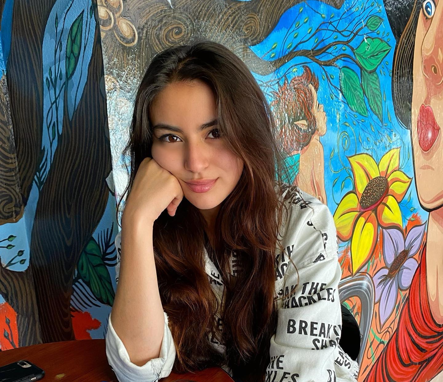Influencer dies in hospital after vanishing from home and being found ...