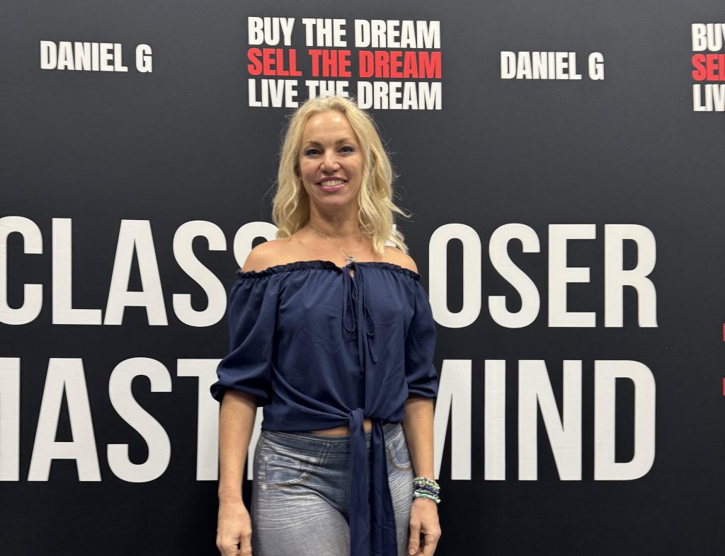 ‘I was left PARALYSED after botched breast implants leaked into my body ...